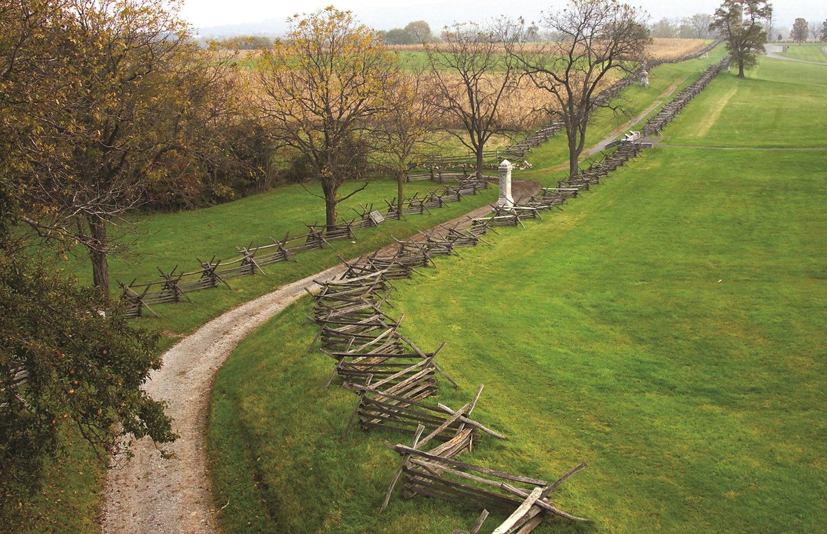 Bloody Lane Trail - Antietam National Battlefield (U.S. National Park ...