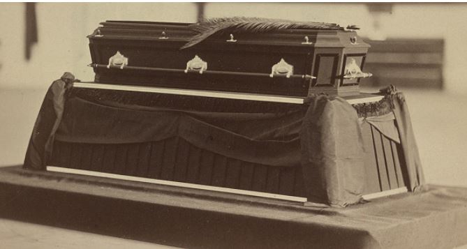 Country mourns as president is laid to rest (U.S. National Park Service)