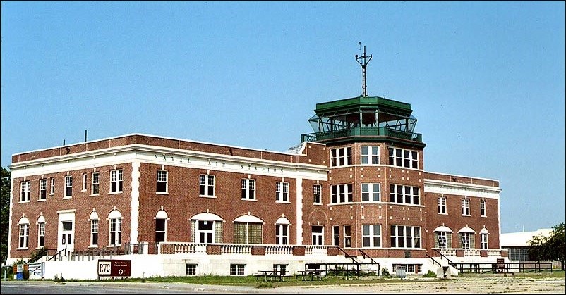 Floyd Bennett Field: Naval Aviation's Home in Brooklyn (Teaching with ...
