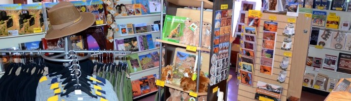 Park Store - Canyon de Chelly National Monument (U.S. National Park ...