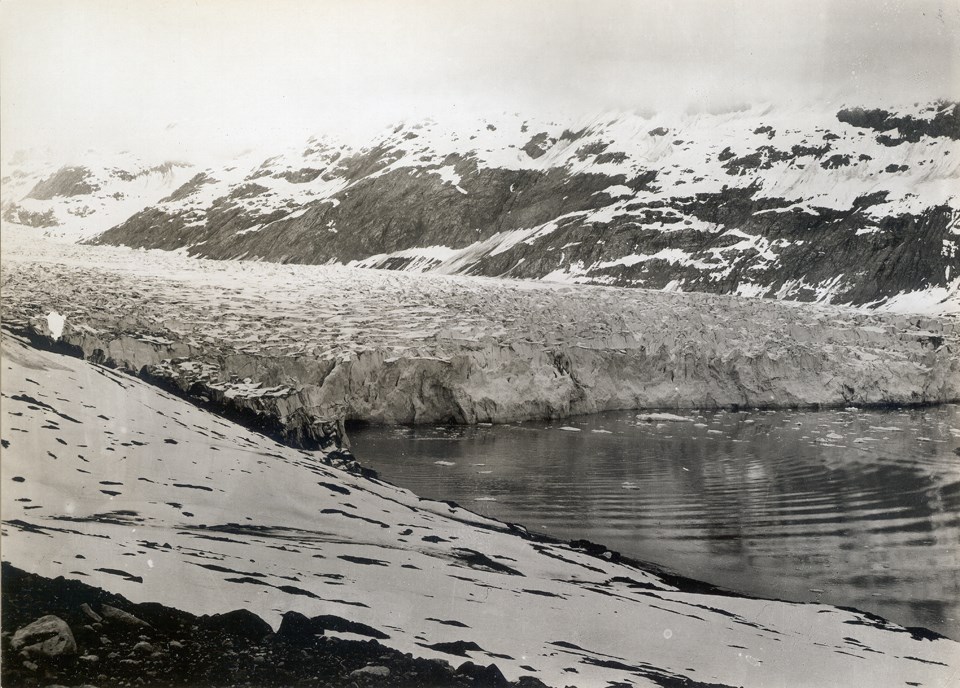Glacier Bay Glaciers Repeat Photography - Glacier Bay National Park ...