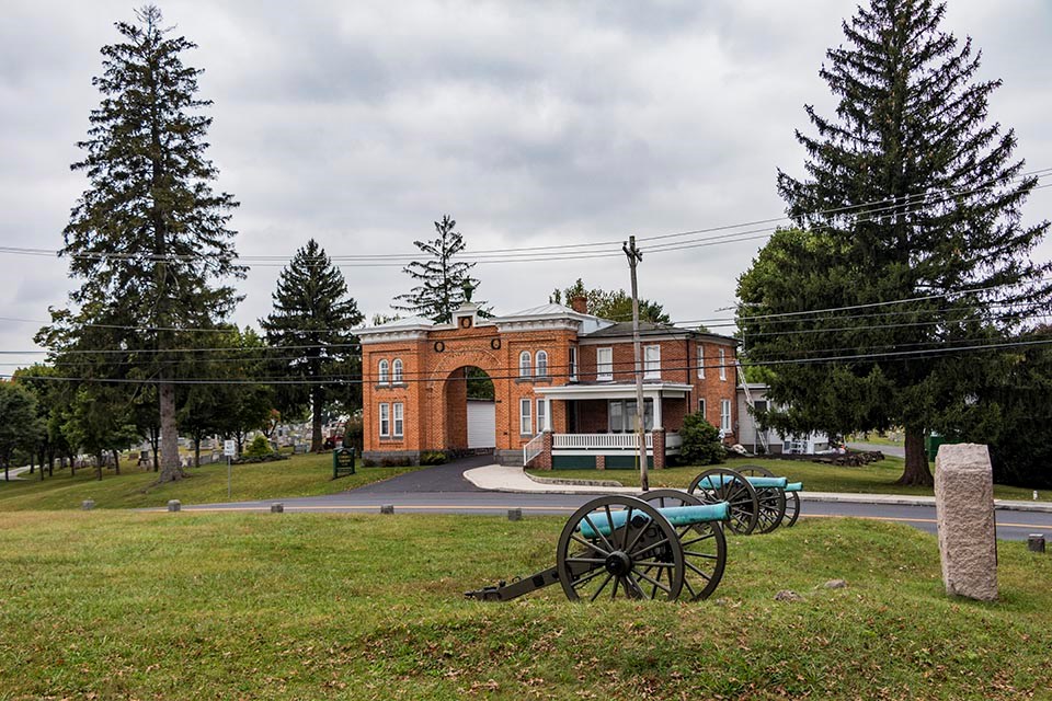 Buildings and Farms Then and Now - Gettysburg National Military Park (U ...
