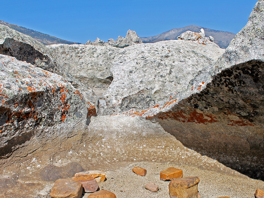 granite weathering patterns