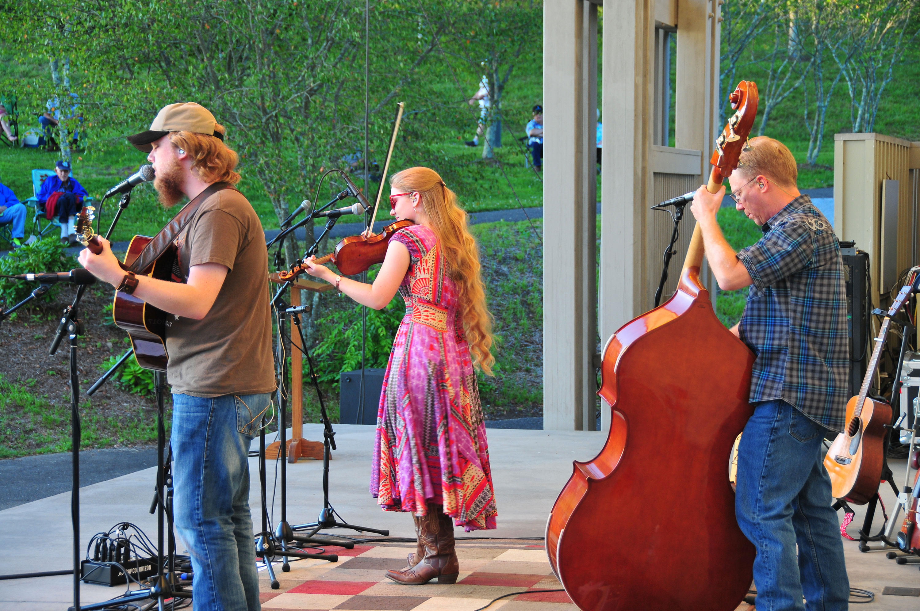 Listen to Live Music at the Blue Ridge Music Center – MustDoThings.com
