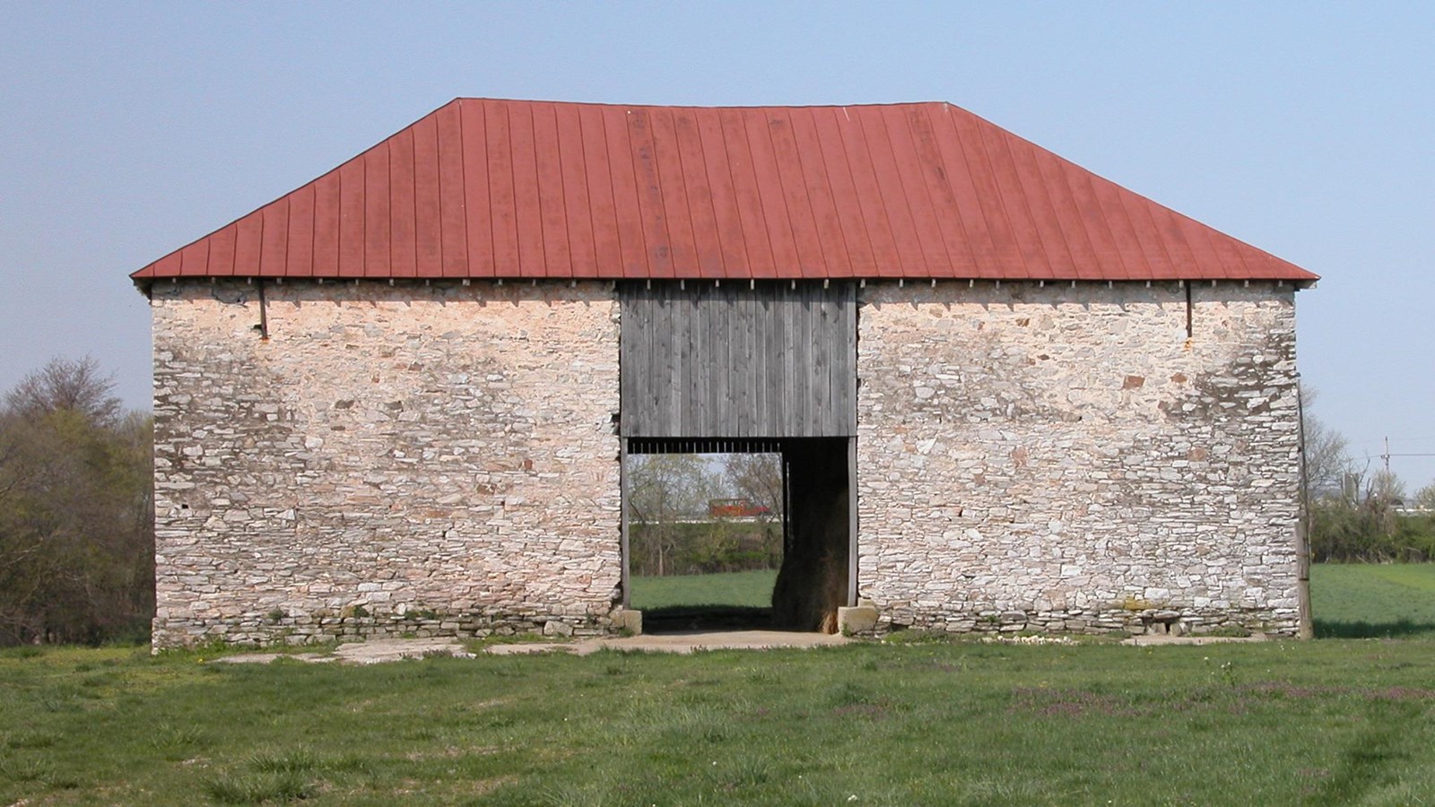 L'Hermitage Stone barn (U.S. National Park Service)
