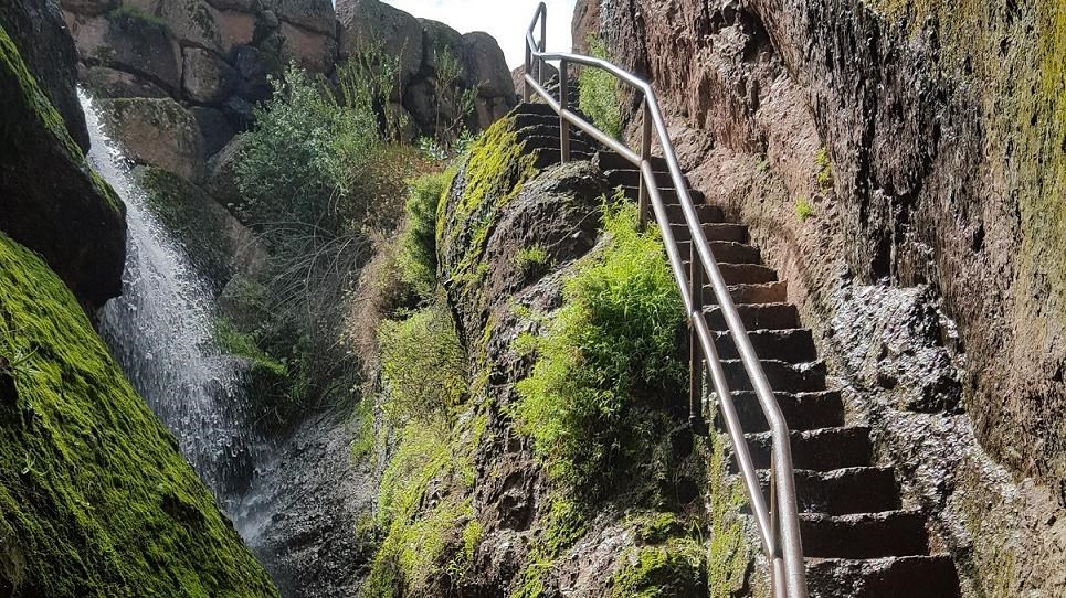 Hike Moses Spring Trail - Rim Trail (U.S. National Park Service)