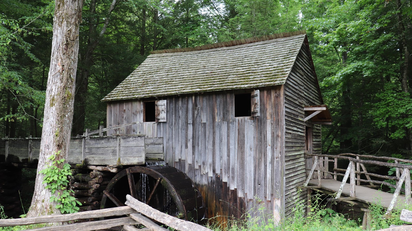Cable Mill Historic Area (U.S. National Park Service)