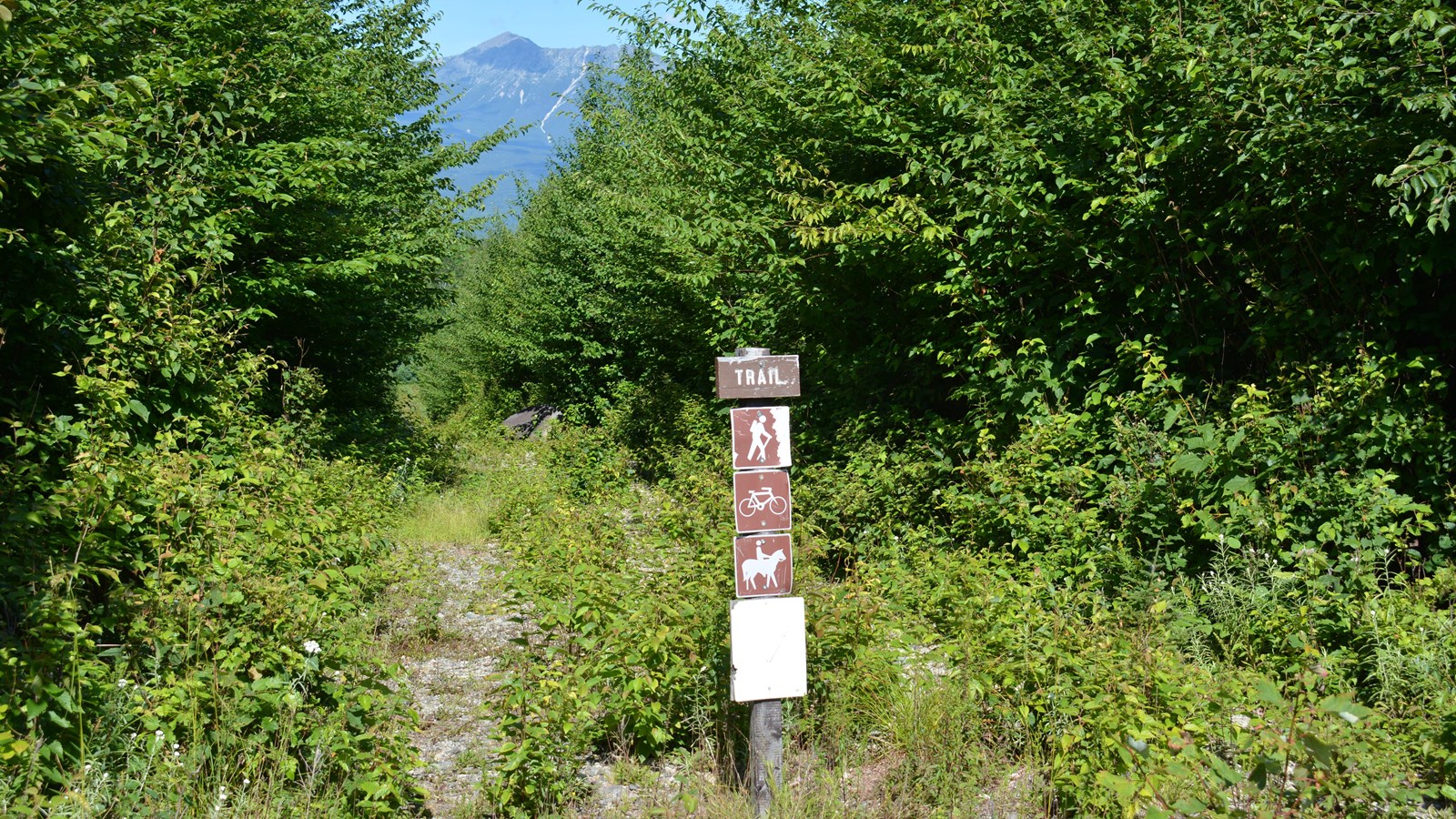 Slash Trailhead (U.S. National Park Service)
