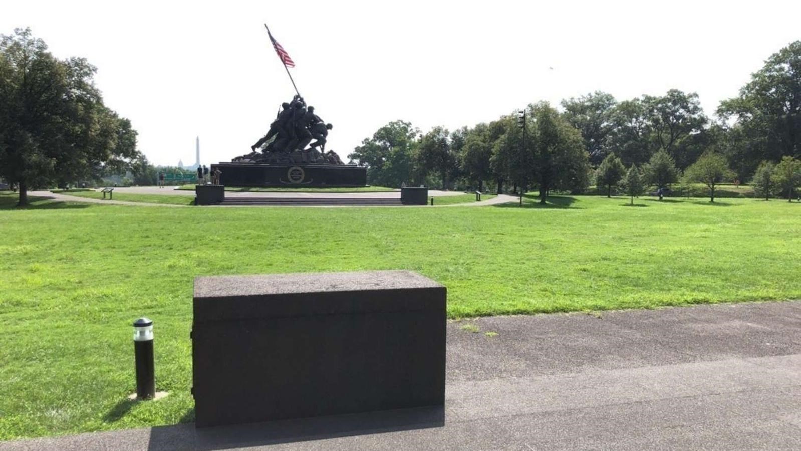 US Marine Corps War Memorial Reviewing Stand (U.S. National Park Service)