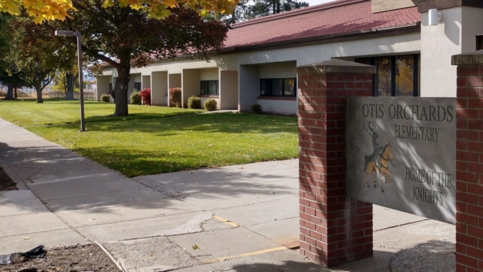 Otis Orchards School (U.S. National Park Service)