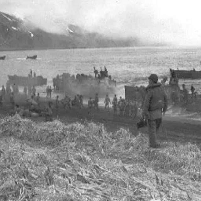 World War II History (Teaching with Historic Places) (U.S. National ...