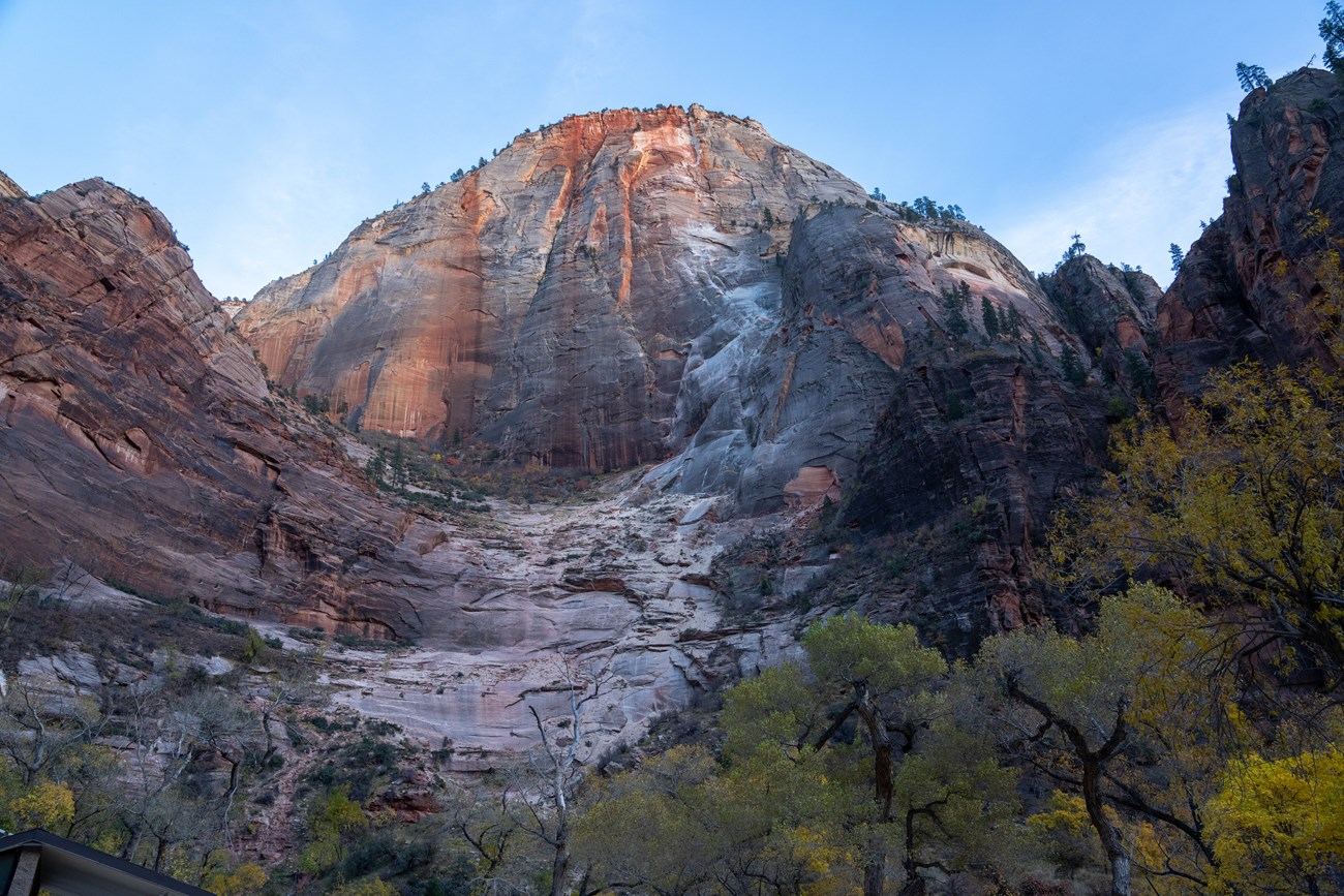 Rockfall in Zion National Park - Zion National Park (U.S. National Park ...