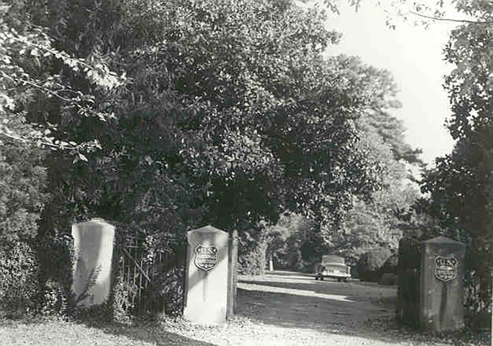 Petersburg Then and Now (U.S. National Park Service)