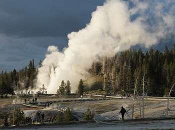 Grand Geyser (U.S. National Park Service)