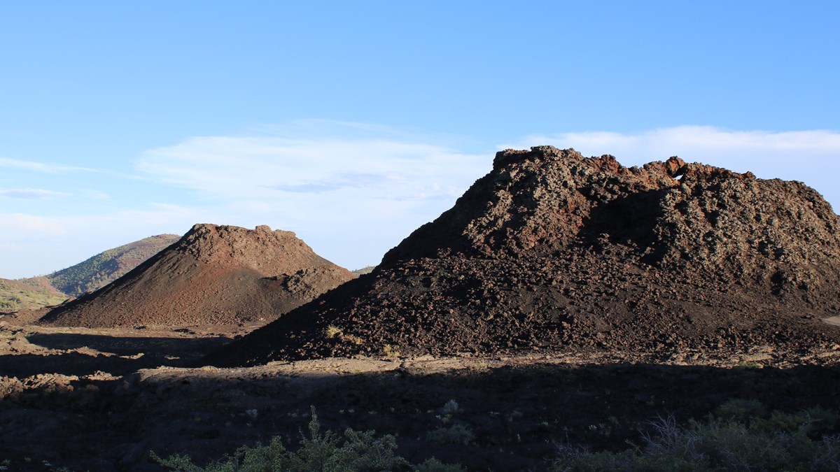 Volcanoes / Lava Flows - Craters Of The Moon National Monument ...