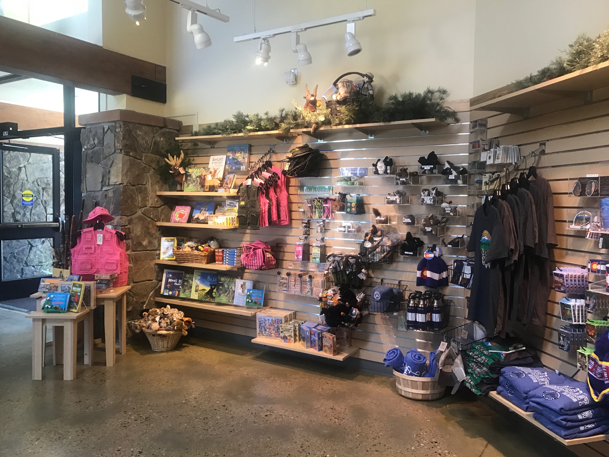 Bookstore - Florissant Fossil Beds National Monument (U.S. National ...