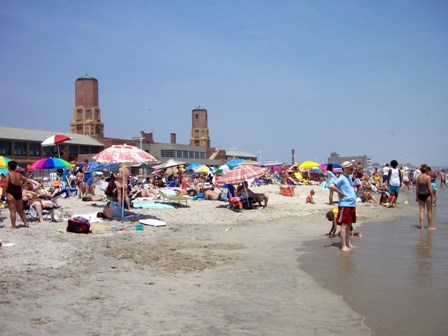Jacob Riis Park - Gateway National Recreation Area (U.S. National Park ...