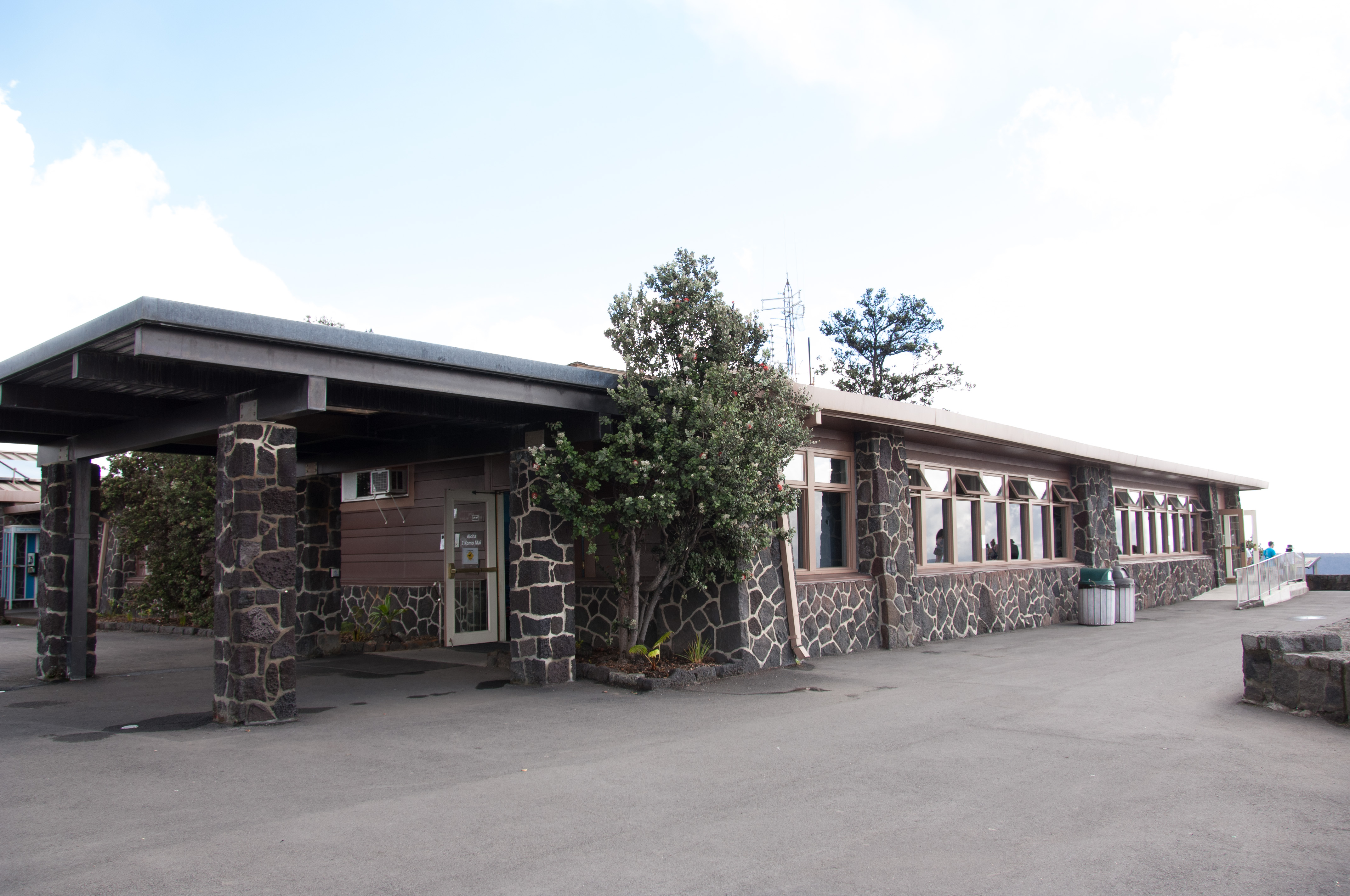 Jaggar Museum - Hawaiʻi Volcanoes National Park (U.S. National Park ...