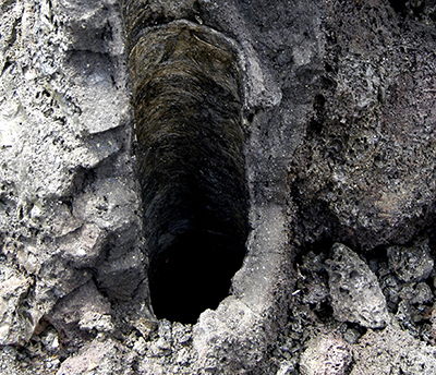 Lava Trees and Tree Molds - Hawaiʻi Volcanoes National Park (U.S ...