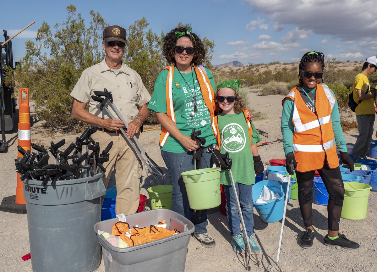 Volunteers Cleaned Up Six Mile Cove on National Public Lands Day - Lake ...
