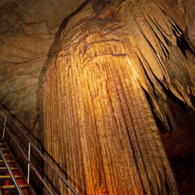 Stalactites, Stalagmites, and Cave Formations - Mammoth Cave National ...