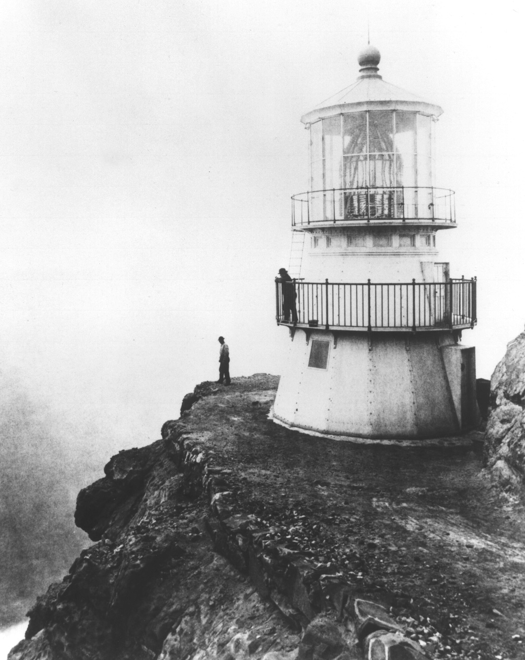 Lighthouse History at Point Reyes - Point Reyes National Seashore (U.S ...