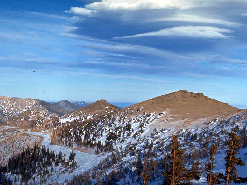 A Dusting of Snow on Trail Ridge - Rocky Mountain National Park (U.S ...