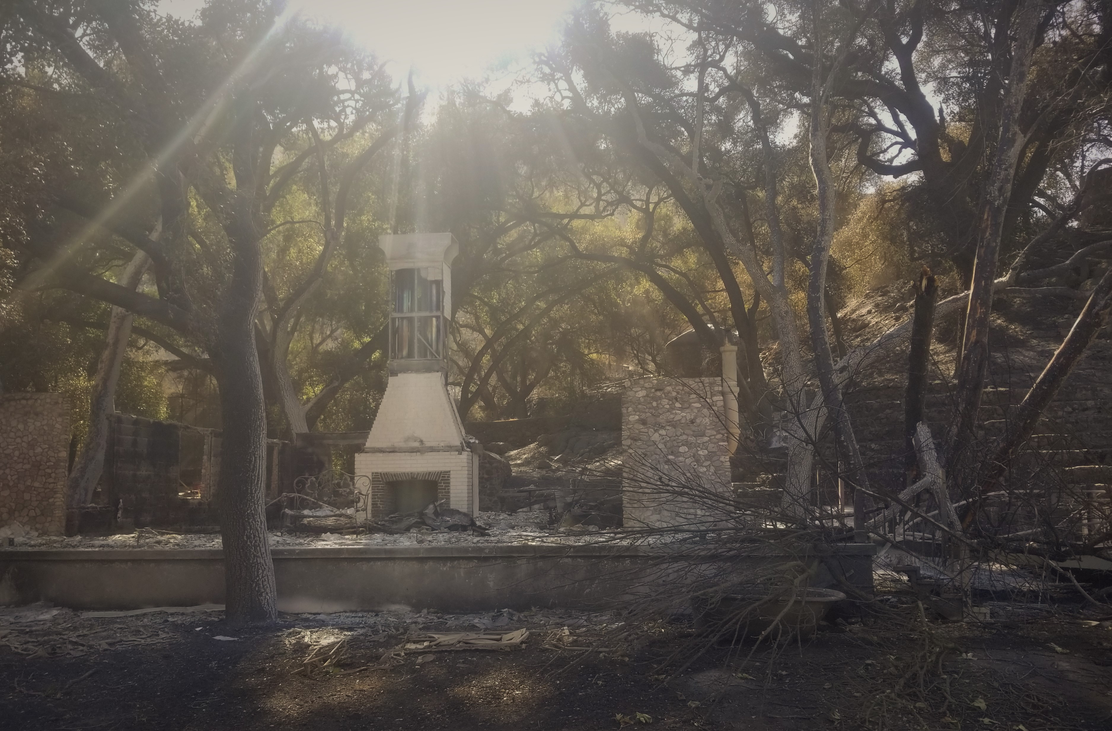 2018 Woolsey Fire - Santa Monica Mountains National Recreation Area (U ...