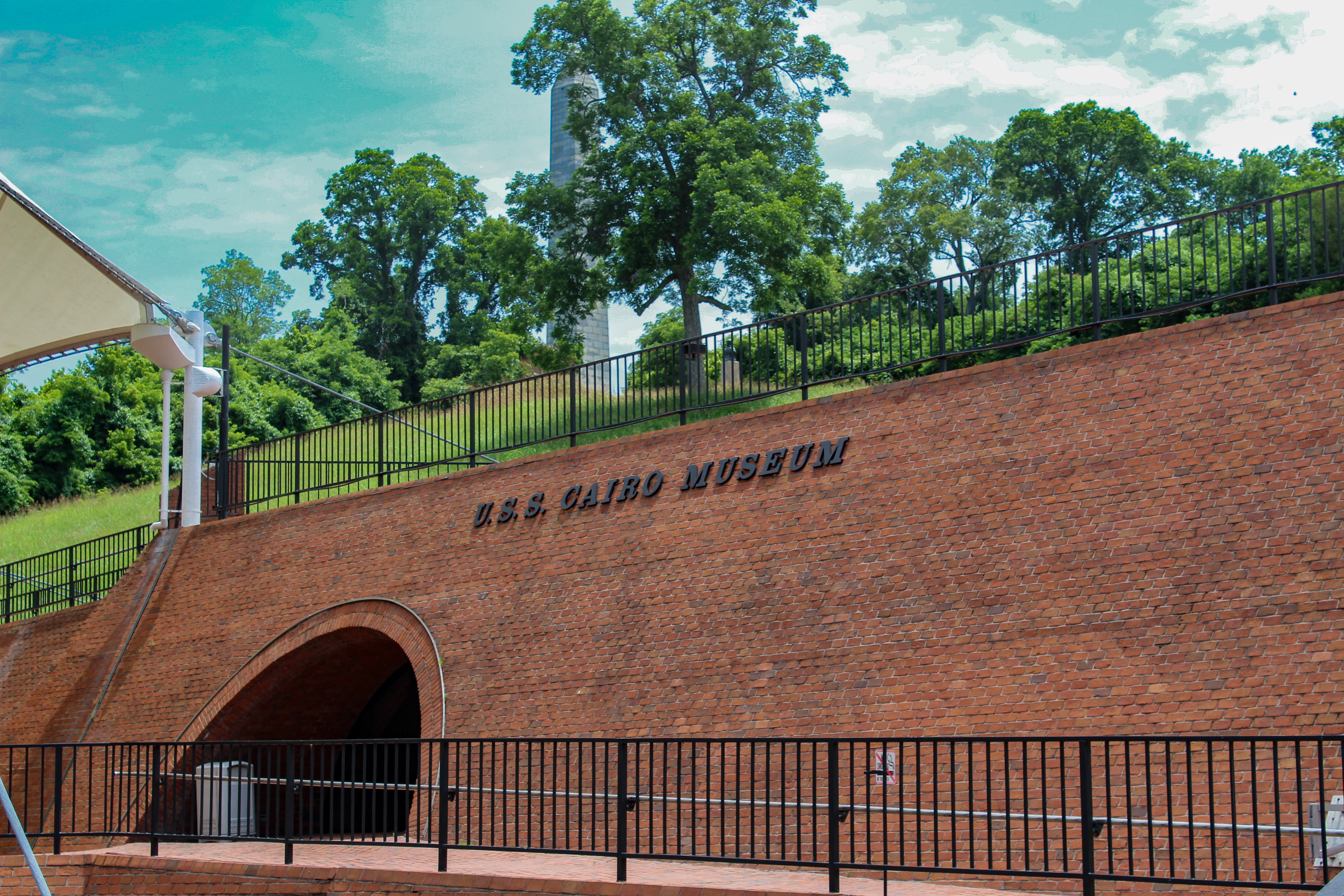 USS Cairo Gunboat and Museum - Vicksburg National Military Park (U.S ...