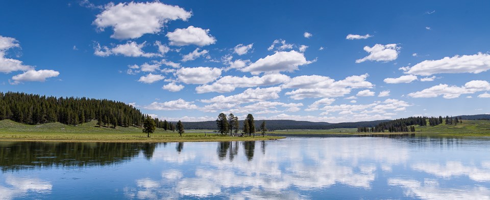 Yellowstone River - Yellowstone National Park (U.S. National Park Service)